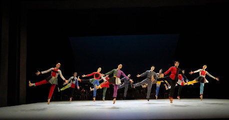 Danza y fotografía más una Sorpresa de Robert North - Mundoclasico.com